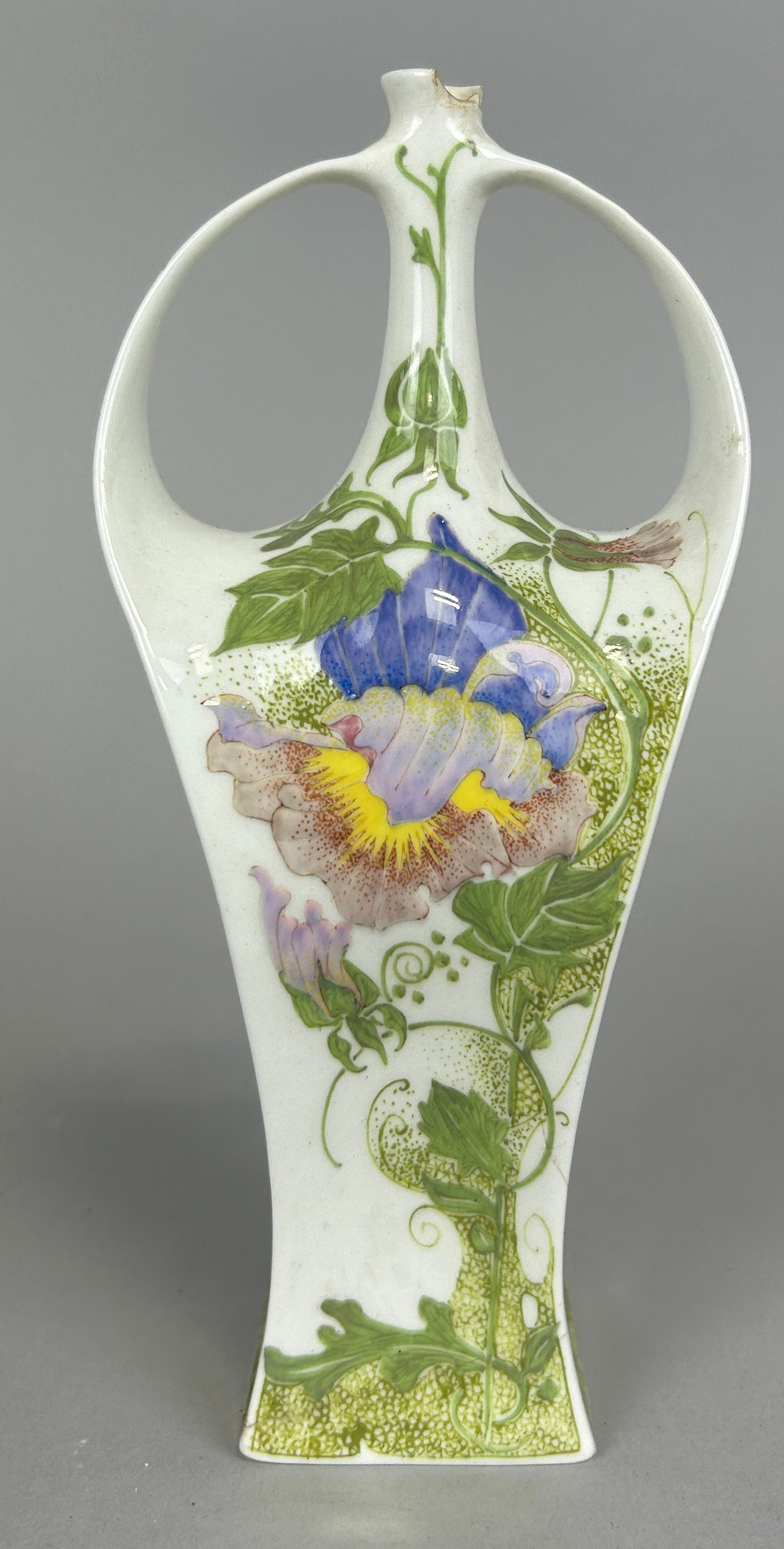 Lot 627 - A TWIN HANDLED ROZENBERG PORCELAIN VASE,