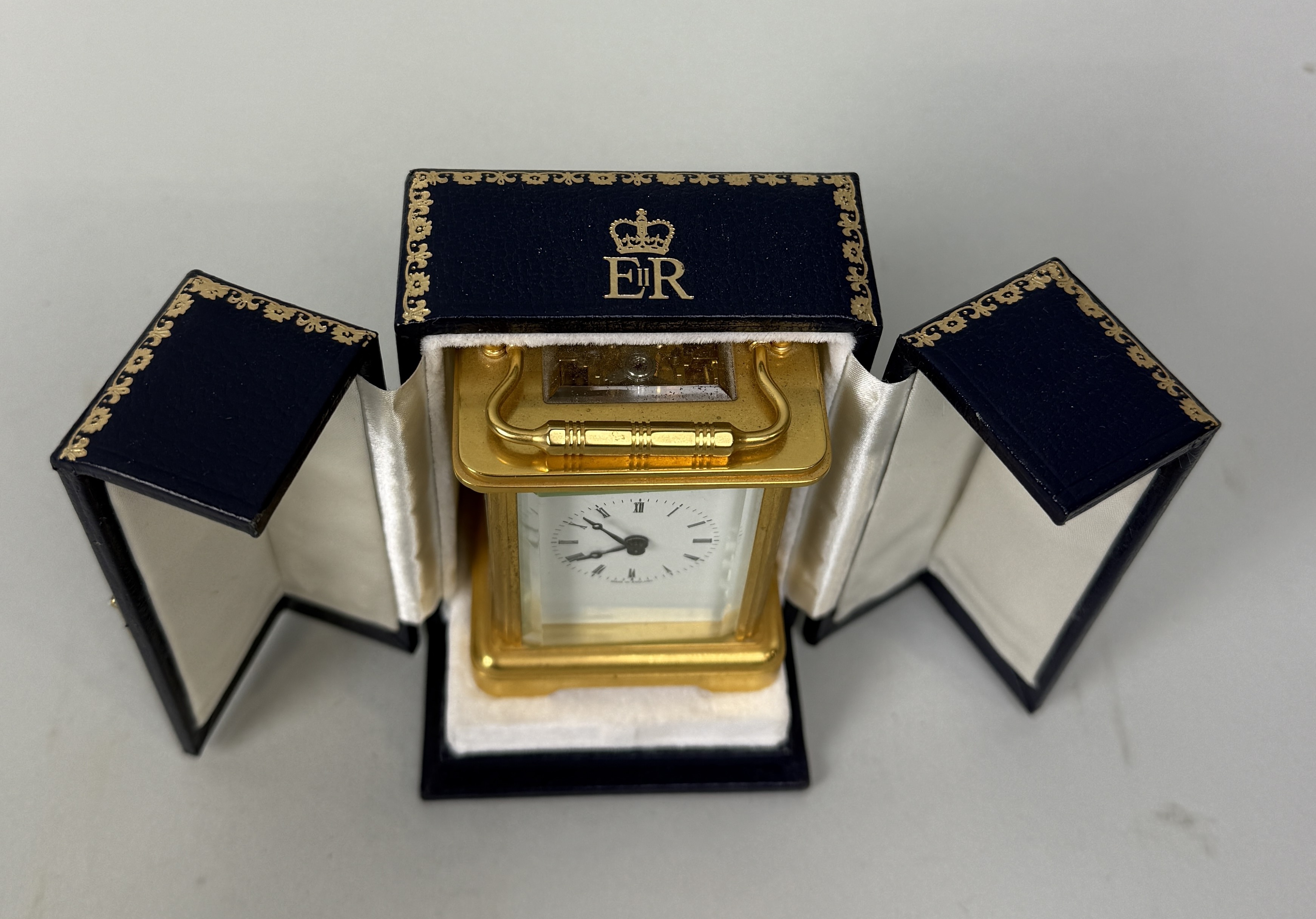 Lot 362 - A BRASS CARRIAGE CLOCK PRESENTED AS A