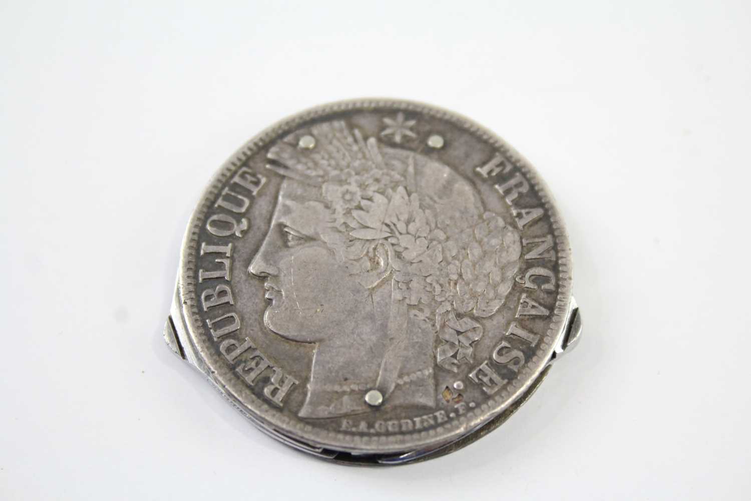 Lot 422 - A .950 SILVER FRENCH 5 FRANCS COIN PEN KNIFE