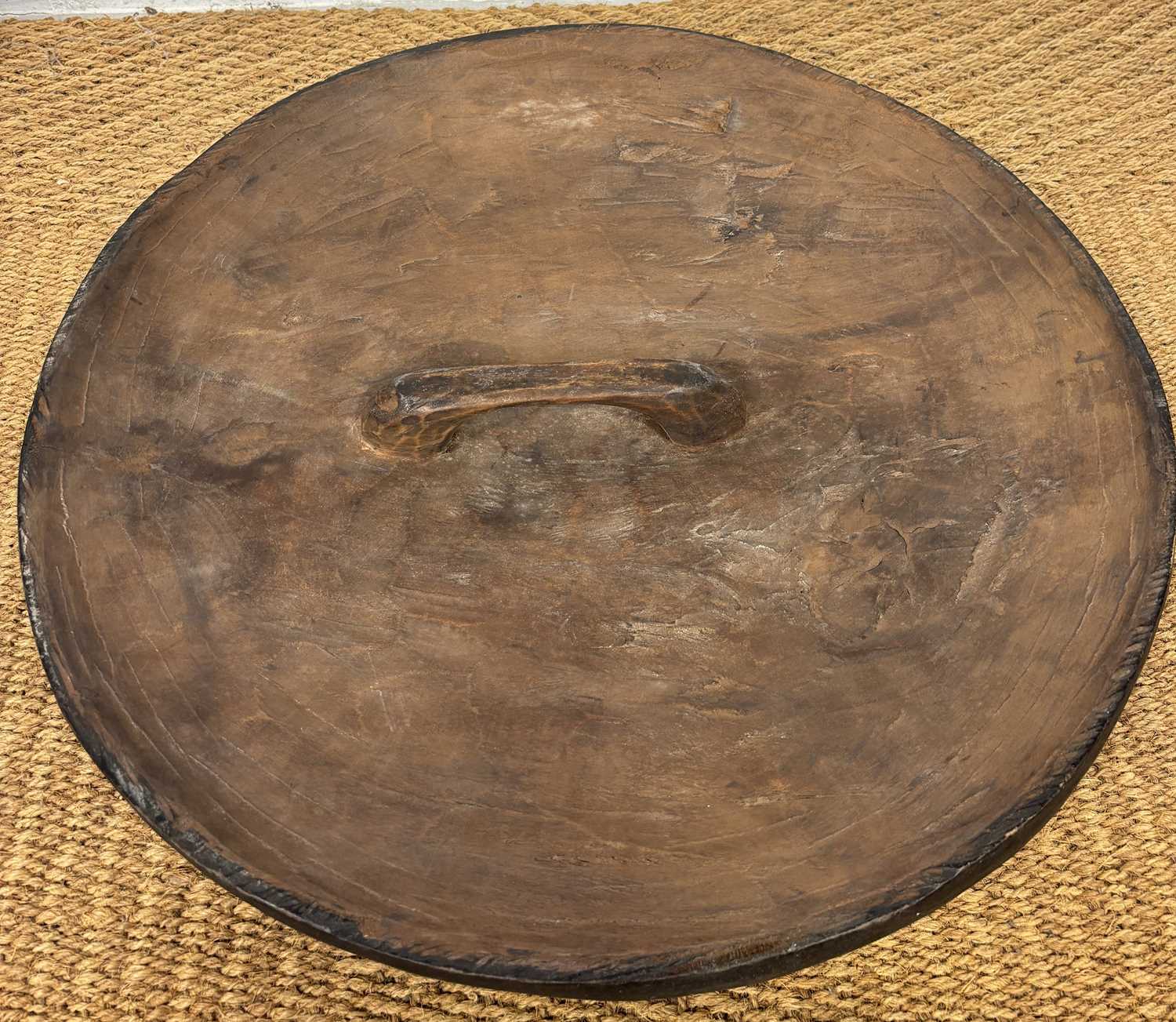 Lot 1515 - FANG SHIELD FROM GABON