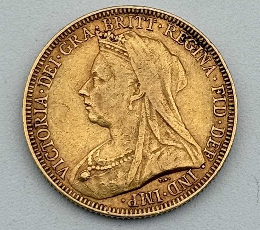Lot 32 - AN 1893 GOLD SOVEREIGN