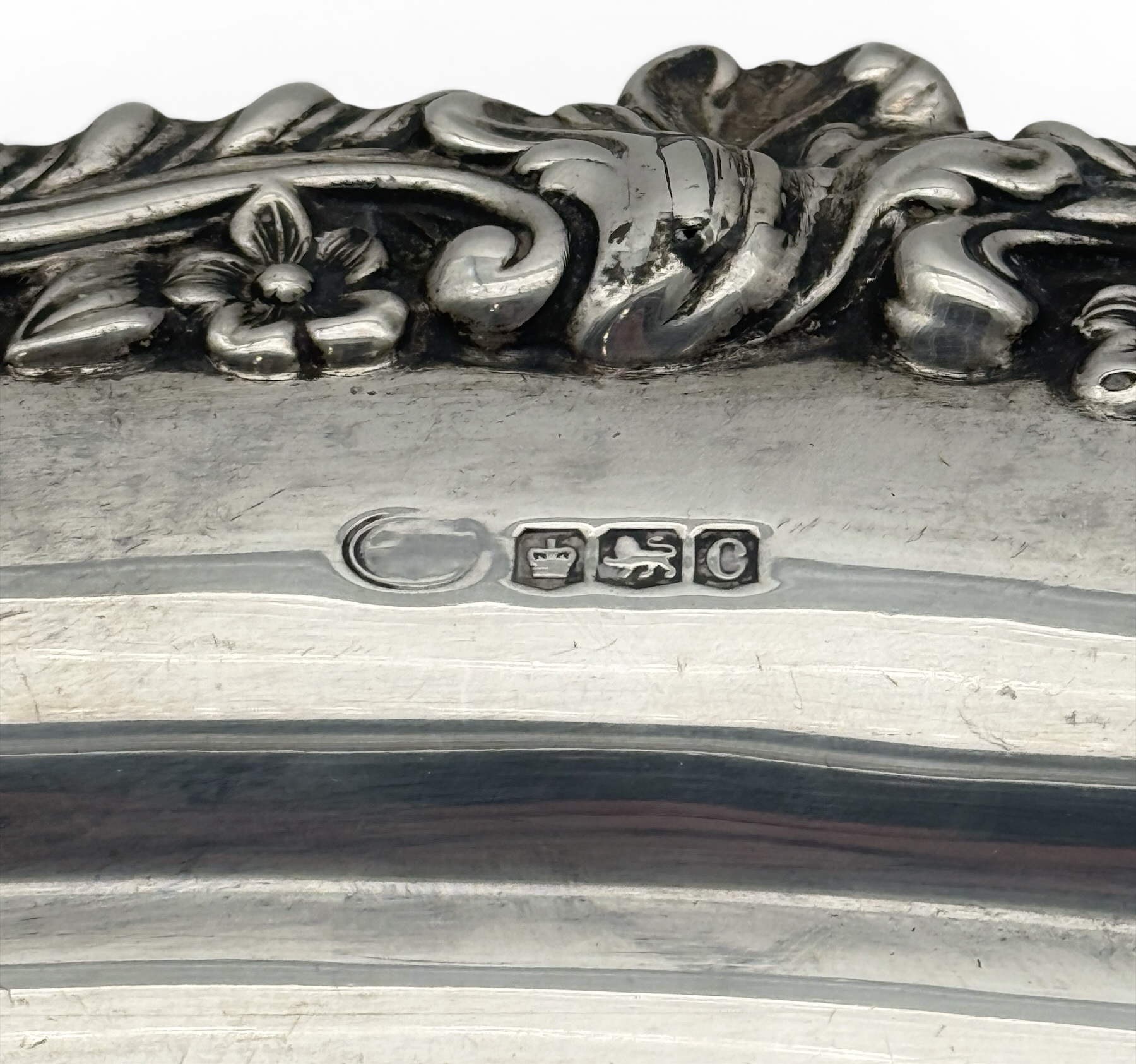 Lot 140 - A SILVER PEDESTAL FRUIT BOWL FLORAL