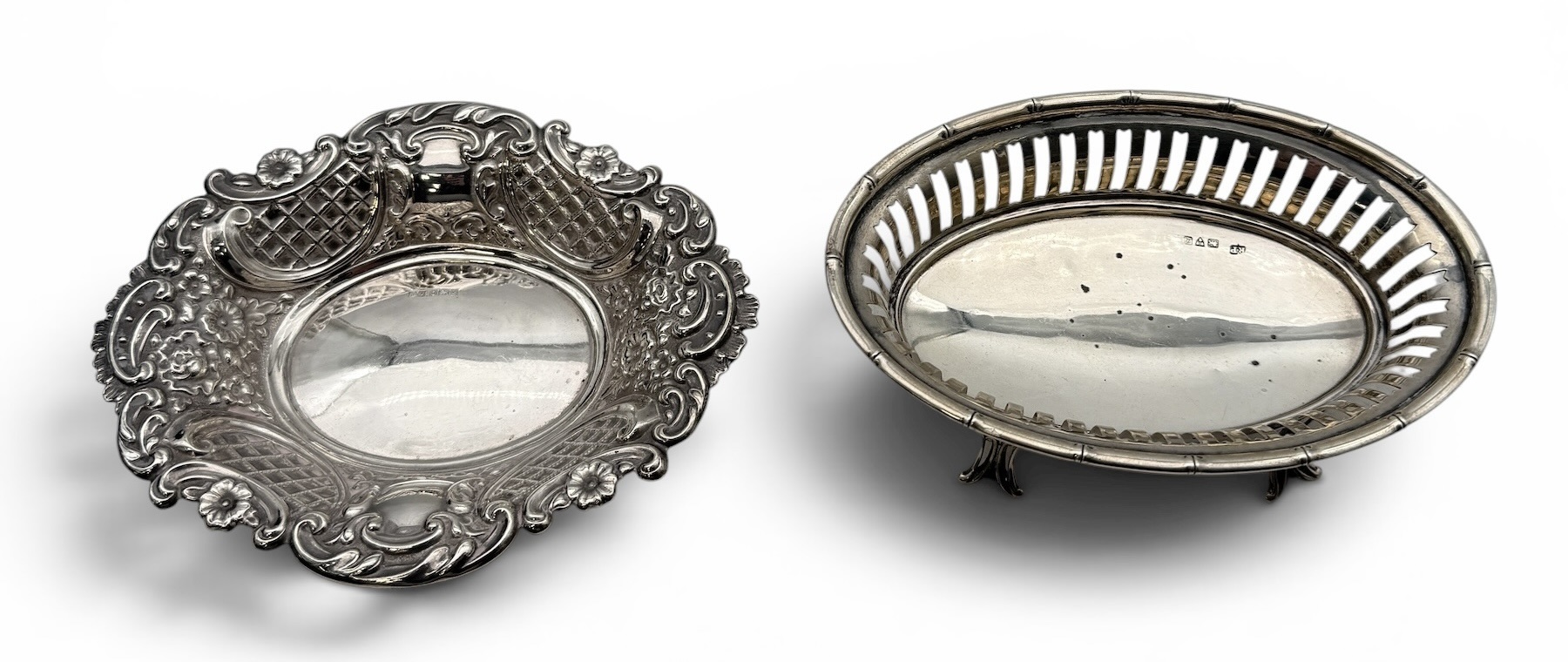 Lot 194 - A SILVER FOOTED BON BON DISH, AND ANOTHER